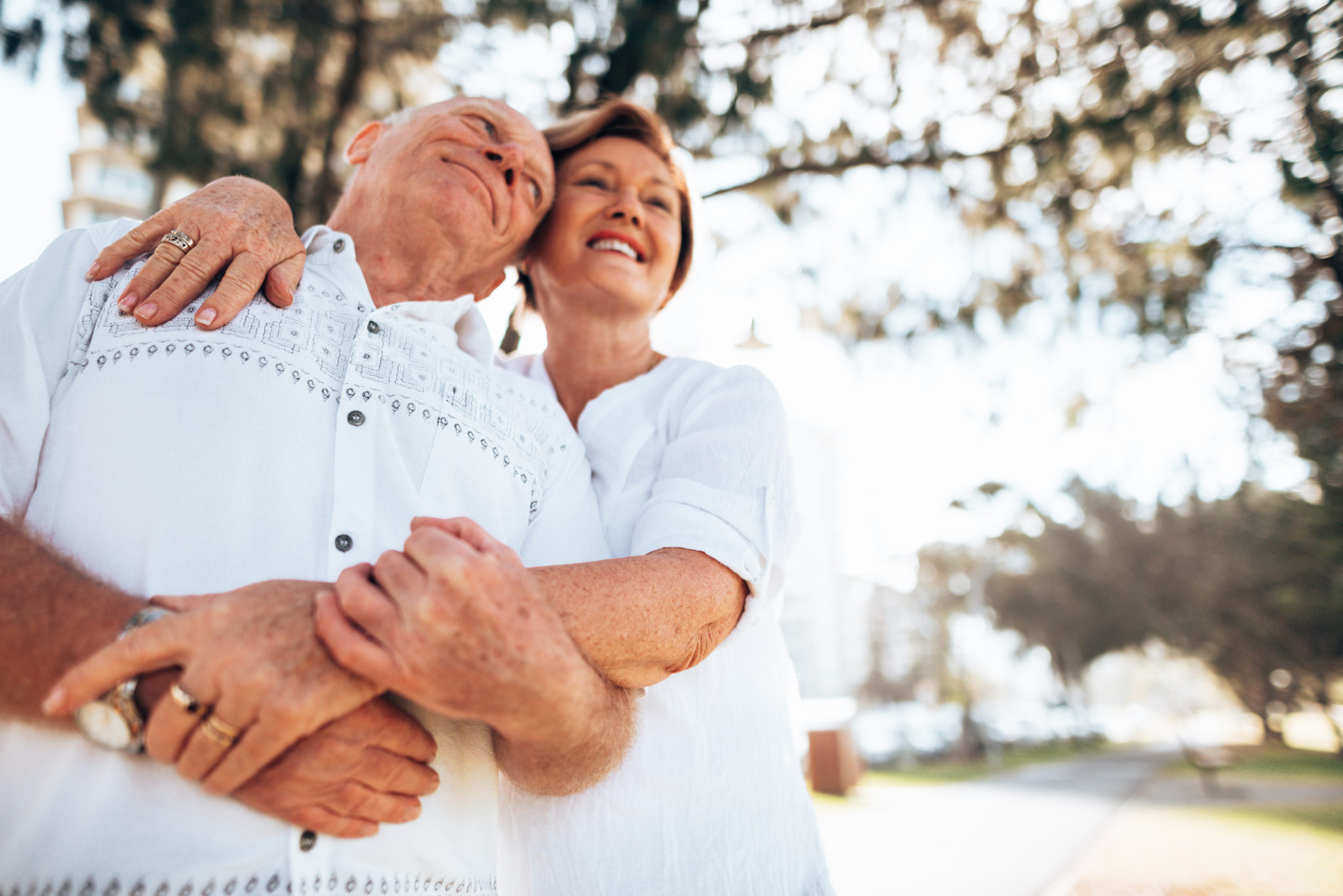 What's the minimum age to live in a retirement village?